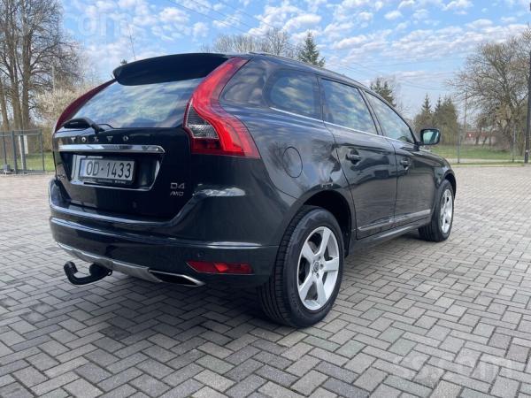 Pelēks Volvo XC60 2014 Ogre, ar dzinēja tilpumu 2.40 L un nobraukumu 250 tūkst. km par 15270 €, foto 4 vietnē AUTOMOTO.COM.LV