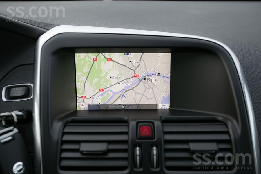 Pelēks Volvo XC60 2014 Rīga, ar dzinēja tilpumu 2.40 L un nobraukumu 0 tūkst. km par 12990 €, foto 16 vietnē AUTOMOTO.COM.LV