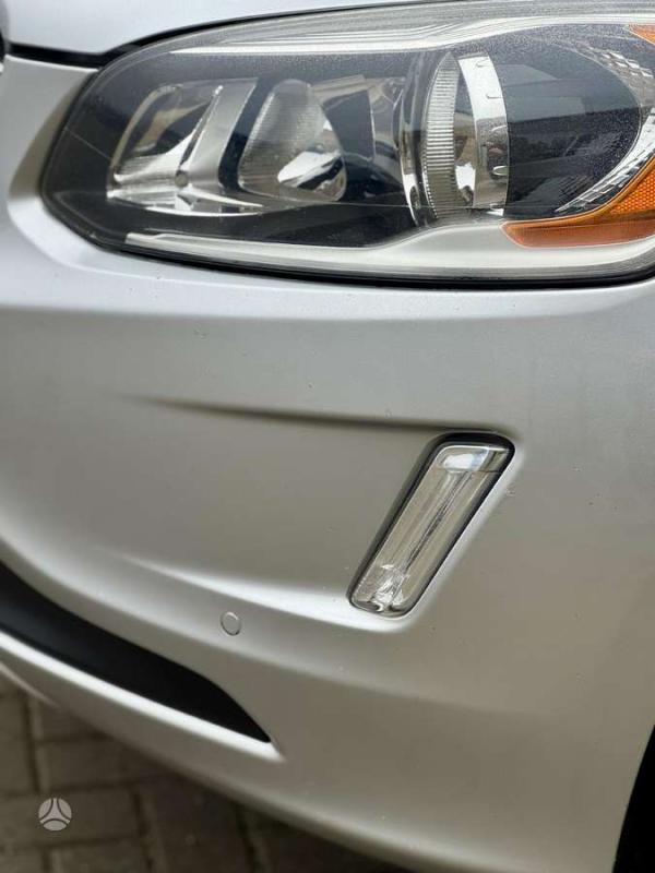 Pelēks Volvo XC60 2014 Kretinga, ar dzinēja tilpumu 3.19 L un nobraukumu 280 tūkst. km par 9999 €, foto 11 vietnē AUTOMOTO.COM.LV