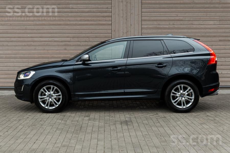 Grey Volvo XC60 2014 in Jelgava, with an engine capacity of 2.40 L and mileage of 238 thousand km for 14700 €, photo 5 on AUTOMOTO.COM.LV
