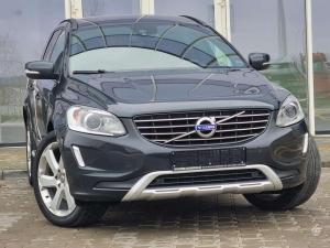 Grey Volvo XC60 2014 in Vilnius, with an engine capacity of 2.40 L and mileage of 172 thousand km for 16500 €, photo 2 on AUTOMOTO.COM.LV