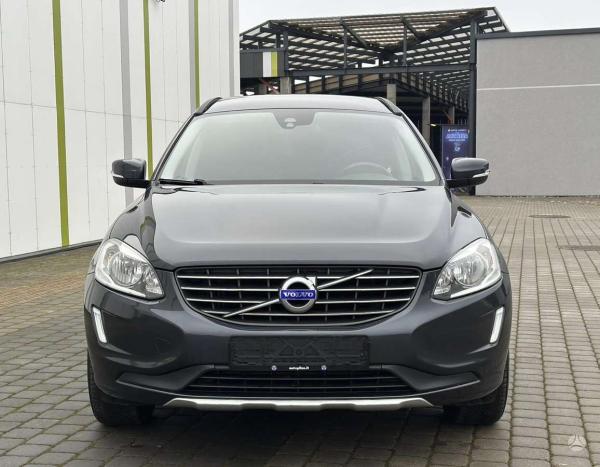Grey Volvo XC60 2014 in Raseiniai, with an engine capacity of 1.98 L and mileage of 244 thousand km for 9999 €, photo 2 on AUTOMOTO.COM.LV