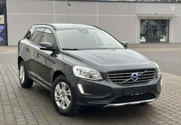 Grey Volvo XC60 2014 in Raseiniai, with an engine capacity of 1.98 L and mileage of 244 thousand km for 9999 €, photo 3 on AUTOMOTO.COM.LV