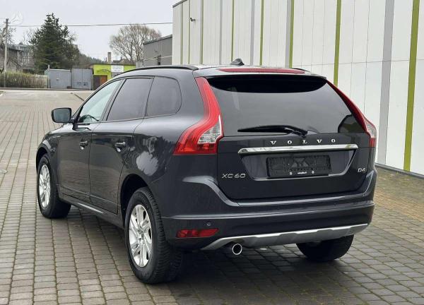 Grey Volvo XC60 2014 in Raseiniai, with an engine capacity of 1.98 L and mileage of 244 thousand km for 9999 €, photo 7 on AUTOMOTO.COM.LV