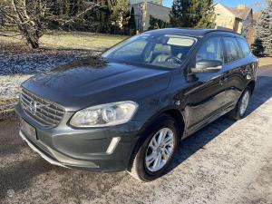 Pelēks Volvo XC60 2014 Panevēža, ar dzinēja tilpumu 2.00 L un nobraukumu 250 tūkst. km par 9800 €, foto  vietnē AUTOMOTO.COM.LV