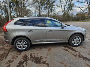 Pelēks Volvo XC60 2014 Kauņa, ar dzinēja tilpumu 1.97 L un nobraukumu 290 tūkst. km par 12000 €, foto 3 vietnē AUTOMOTO.COM.LV