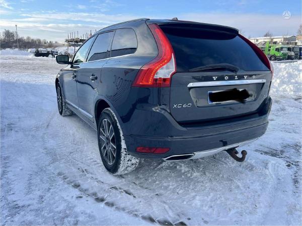 Grey Volvo XC60 2014 in Taurage, with an engine capacity of 1.98 L and mileage of 254 thousand km for 9900 €, photo 9 on AUTOMOTO.COM.LV