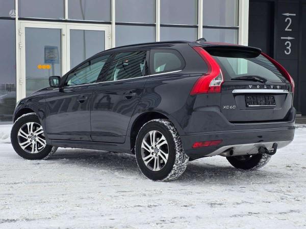 Pelēks Volvo XC60 2014 Viļņa, ar dzinēja tilpumu 2.40 L un nobraukumu 225 tūkst. km par 13550 €, foto 7 vietnē AUTOMOTO.COM.LV