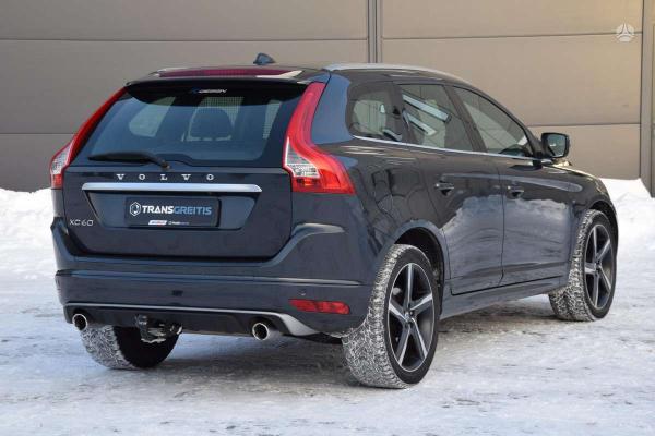Grey Volvo XC60 2014 in Vilnius, with an engine capacity of 1.97 L and mileage of 250 thousand km for 11999 €, photo 9 on AUTOMOTO.COM.LV