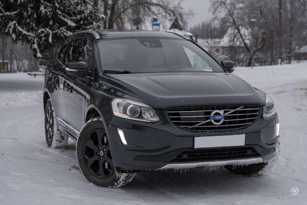 Grey Volvo XC60 2014 in Vilnius, with an engine capacity of 2.40 L and mileage of 271 thousand km for 13500 €, photo 10 on AUTOMOTO.COM.LV