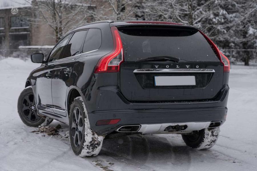 Pelēks Volvo XC60 2014 Viļņa, ar dzinēja tilpumu 2.40 L un nobraukumu 271 tūkst. km par 13500 €, foto 12 vietnē AUTOMOTO.COM.LV