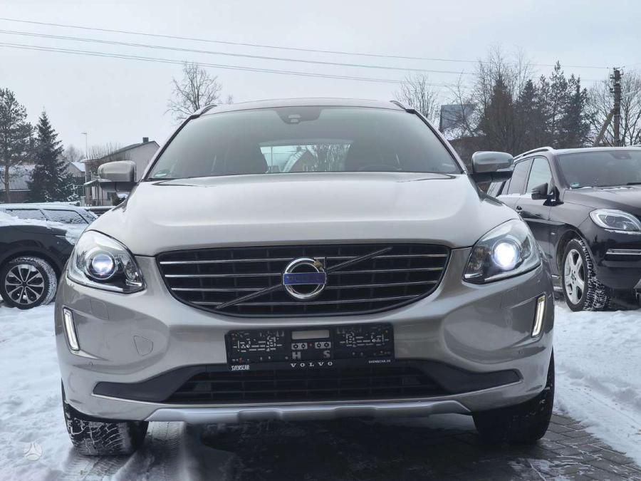 Pelēks Volvo XC60 2014 Vilkaviškis, ar dzinēja tilpumu 2.40 L un nobraukumu 288 tūkst. km par 12600 €, foto 2 vietnē AUTOMOTO.COM.LV