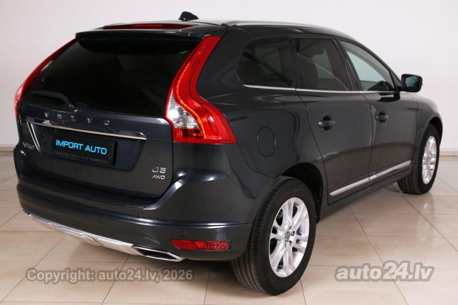 Grey Volvo XC60 2014 in Parnu, with an engine capacity of 2.40 L and mileage of 218 thousand km for 14990 €, photo 6 on AUTOMOTO.COM.LV