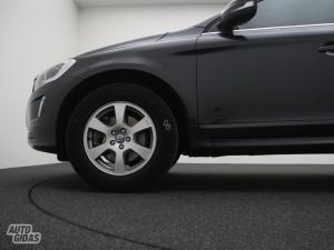 Grey Volvo XC60 2014 in Vilnius, with an engine capacity of 2.00 L and mileage of 220 thousand km for 13499 €, photo 27 on AUTOMOTO.COM.LV
