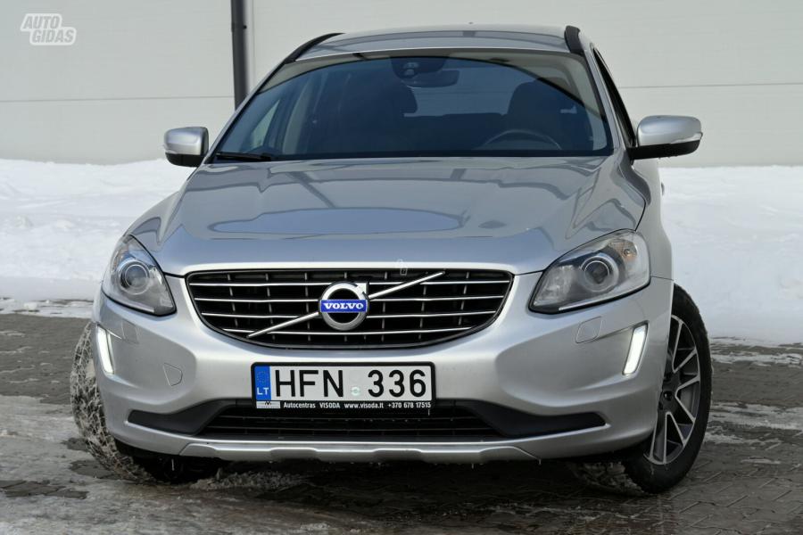 Grey Volvo XC60 2014 in Kretinga, with an engine capacity of 2.00 L and mileage of 165 thousand km for 11499 €, photo 2 on AUTOMOTO.COM.LV