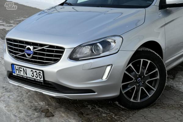Pelēks Volvo XC60 2014 Kretinga, ar dzinēja tilpumu 2.00 L un nobraukumu 165 tūkst. km par 11499 €, foto 4 vietnē AUTOMOTO.COM.LV