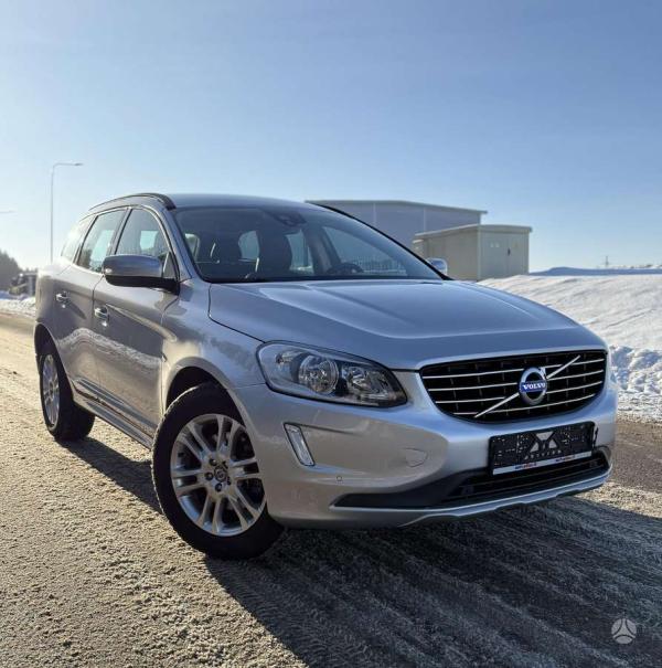 Pelēks Volvo XC60 2014 Viļņa, ar dzinēja tilpumu 2.40 L un nobraukumu 302 tūkst. km par 11500 €, foto 1 vietnē AUTOMOTO.COM.LV