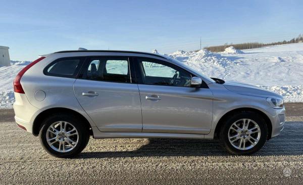 Pelēks Volvo XC60 2014 Viļņa, ar dzinēja tilpumu 2.40 L un nobraukumu 302 tūkst. km par 11500 €, foto 8 vietnē AUTOMOTO.COM.LV
