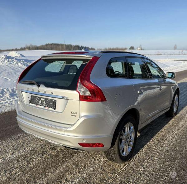 Pelēks Volvo XC60 2014 Viļņa, ar dzinēja tilpumu 2.40 L un nobraukumu 302 tūkst. km par 11500 €, foto 10 vietnē AUTOMOTO.COM.LV