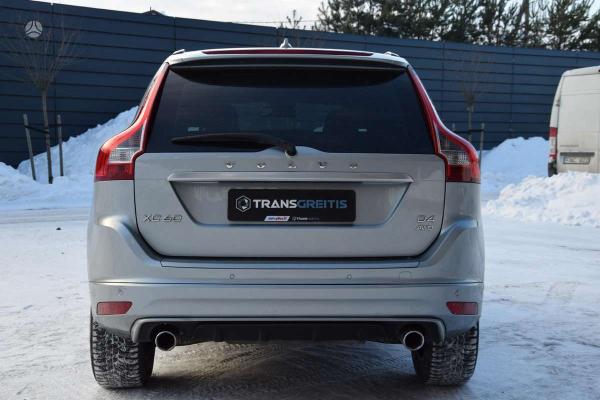 Pelēks Volvo XC60 2014 Viļņa, ar dzinēja tilpumu 2.40 L un nobraukumu 193 tūkst. km par 12200 €, foto 10 vietnē AUTOMOTO.COM.LV