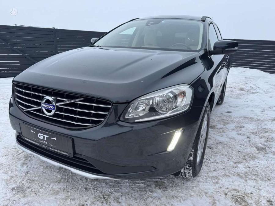 Grey Volvo XC60 2014 in Alytus, with an engine capacity of 1.98 L and mileage of 226 thousand km for 9800 €, photo 3 on AUTOMOTO.COM.LV