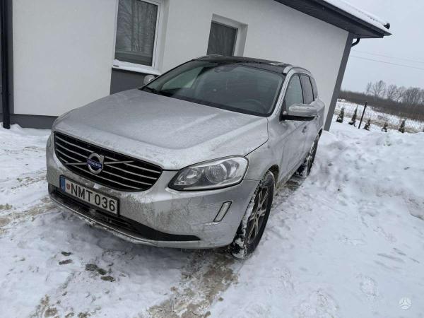 Grey Volvo XC60 2014 in Vilnius, with an engine capacity of 2.95 L and mileage of 236 thousand km for 11200 €, photo 2 on AUTOMOTO.COM.LV