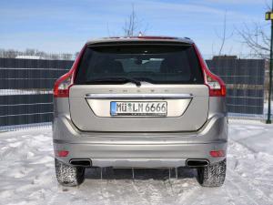 Grey Volvo XC60 2014 in Vilkaviskis, with an engine capacity of 2.40 L and mileage of 288 thousand km for 12600 €, photo 7 on AUTOMOTO.COM.LV