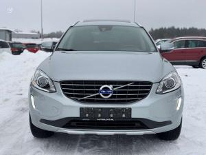 Grey Volvo XC60 2014 in Utena, with an engine capacity of 2.40 L and mileage of 236 thousand km for 13950 €, photo 3 on AUTOMOTO.COM.LV