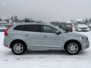 Grey Volvo XC60 2014 in Utena, with an engine capacity of 2.40 L and mileage of 236 thousand km for 13950 €, photo 6 on AUTOMOTO.COM.LV