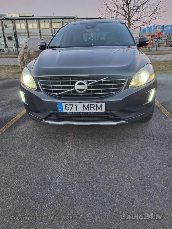 Grey Volvo XC60 2014 in Tallinn, with an engine capacity of 2.40 L and mileage of 215 thousand km for 13500 €, photo 4 on AUTOMOTO.COM.LV