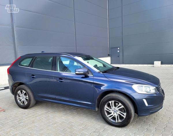Grey Volvo XC60 2014 in Siauliai, with an engine capacity of 2.00 L and mileage of 340 thousand km for 7550 €, photo 3 on AUTOMOTO.COM.LV