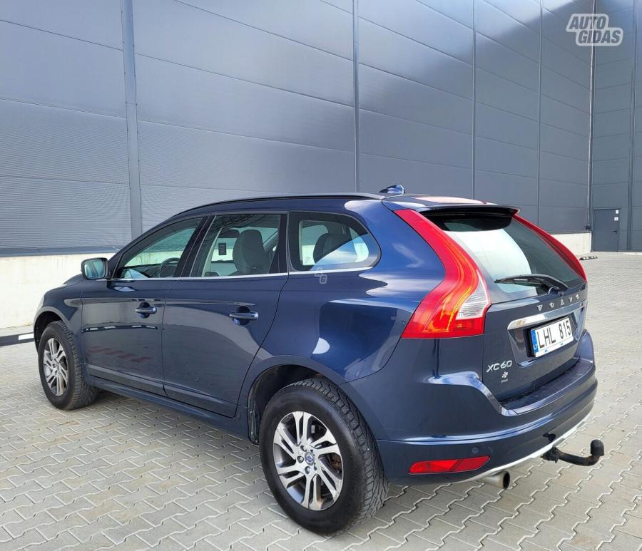 Pelēks Volvo XC60 2014 Šauļi, ar dzinēja tilpumu 2.00 L un nobraukumu 340 tūkst. km par 7550 €, foto 17 vietnē AUTOMOTO.COM.LV