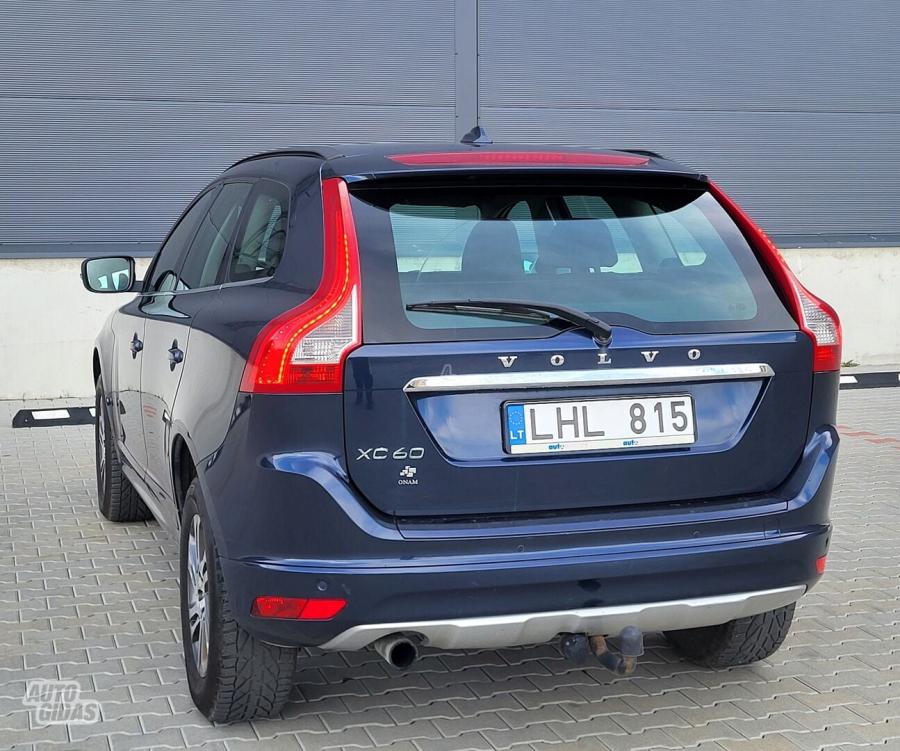 Pelēks Volvo XC60 2014 Šauļi, ar dzinēja tilpumu 2.00 L un nobraukumu 340 tūkst. km par 7550 €, foto 19 vietnē AUTOMOTO.COM.LV