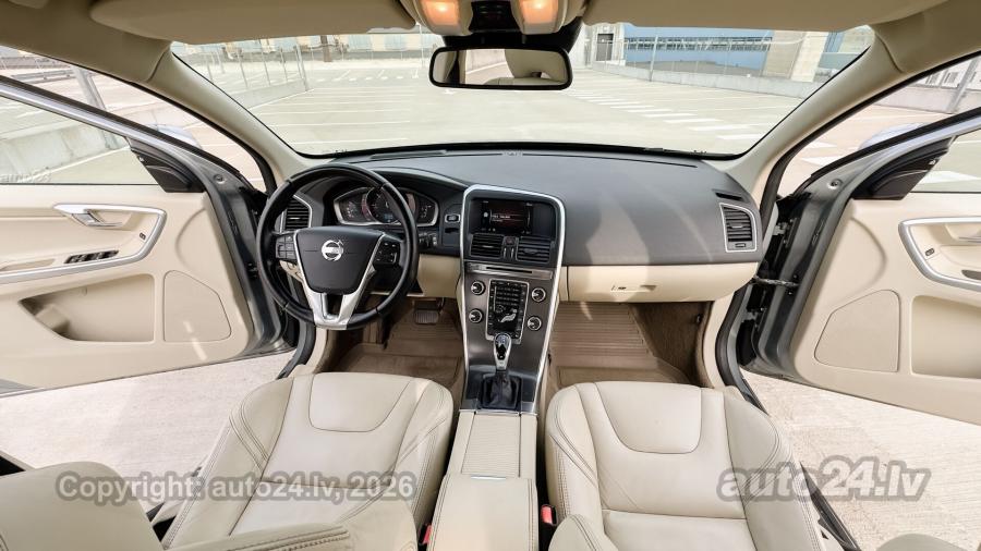 Grey Volvo XC60 2014 in Tallinn, with an engine capacity of 2.40 L and mileage of 325 thousand km for 10999 €, photo 8 on AUTOMOTO.COM.LV