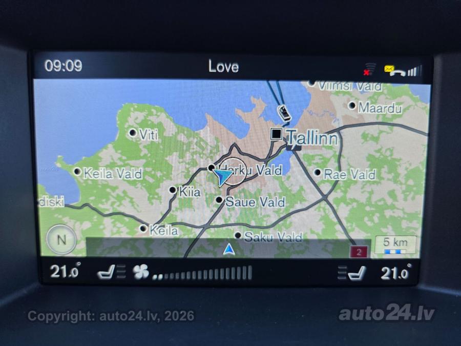 Grey Volvo XC60 2014 in Tallinn, with an engine capacity of 2.00 L and mileage of 187 thousand km for 11990 €, photo 20 on AUTOMOTO.COM.LV