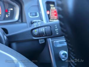 Grey Volvo XC60 2014 in Tallinn, with an engine capacity of 2.00 L and mileage of 187 thousand km for 11990 €, photo 21 on AUTOMOTO.COM.LV