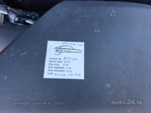 Grey Volvo XC60 2014 in Tallinn, with an engine capacity of 2.00 L and mileage of 187 thousand km for 11990 €, photo 28 on AUTOMOTO.COM.LV
