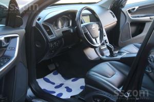 Pelēks Volvo XC60 2014 Rīga, ar dzinēja tilpumu 2.00 L un nobraukumu 0 tūkst. km par 11390 €, foto 8 vietnē AUTOMOTO.COM.LV