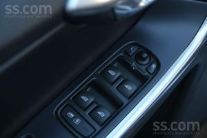 Pelēks Volvo XC60 2014 Rīga, ar dzinēja tilpumu 2.00 L un nobraukumu 0 tūkst. km par 11390 €, foto 9 vietnē AUTOMOTO.COM.LV