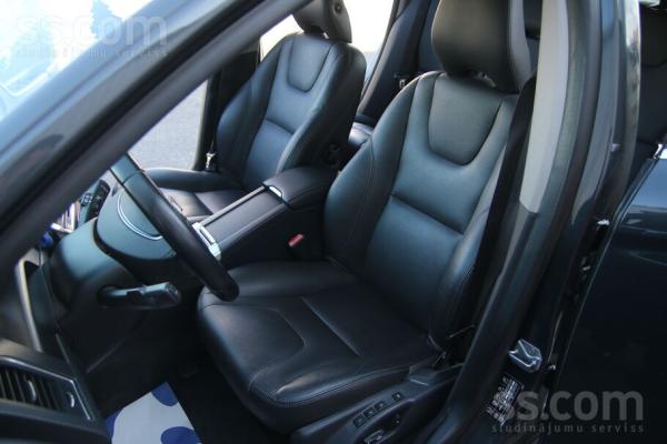 Pelēks Volvo XC60 2014 Rīga, ar dzinēja tilpumu 2.00 L un nobraukumu 0 tūkst. km par 11390 €, foto 9 vietnē AUTOMOTO.COM.LV