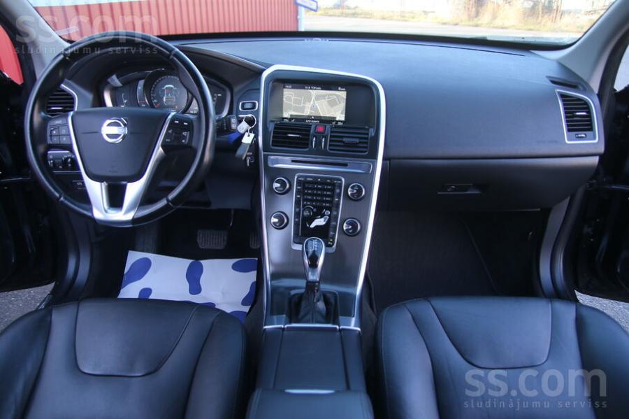 Pelēks Volvo XC60 2014 Rīga, ar dzinēja tilpumu 2.00 L un nobraukumu 0 tūkst. km par 11390 €, foto 12 vietnē AUTOMOTO.COM.LV