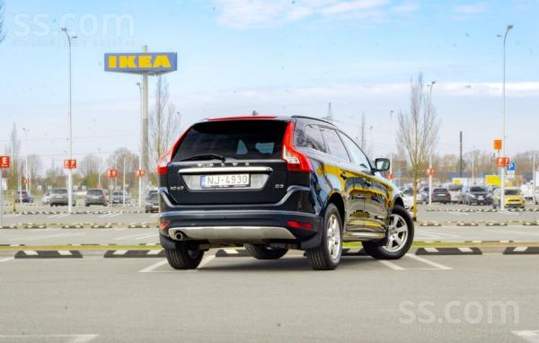 Pelēks Volvo XC60 2014 Rīga, ar dzinēja tilpumu 2.00 L un nobraukumu 179 tūkst. km par 9190 €, foto 5 vietnē AUTOMOTO.COM.LV