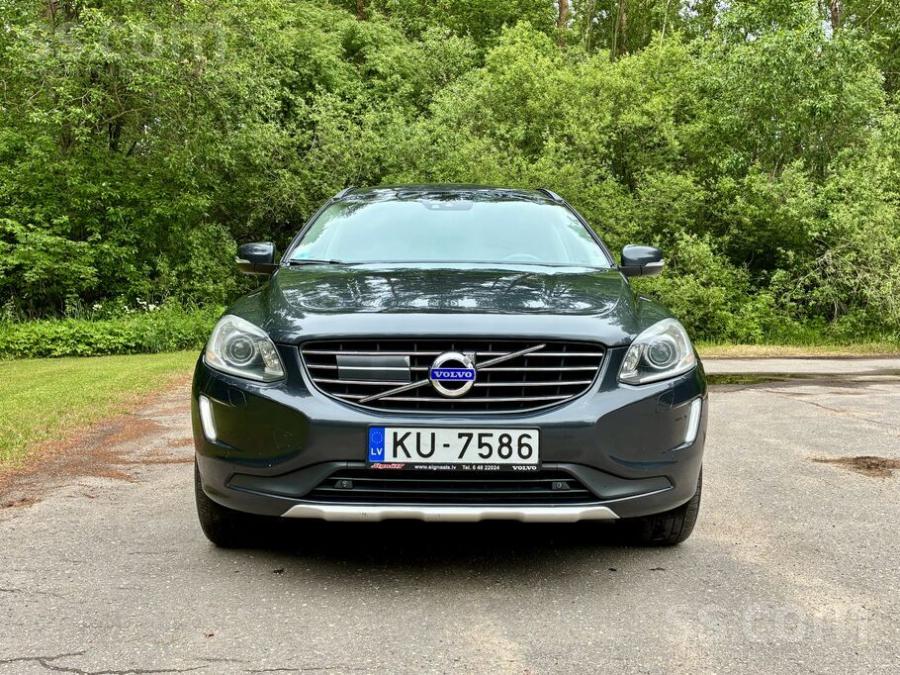 Pelēks Volvo XC60 2014 Rīga, ar dzinēja tilpumu 2.40 L un nobraukumu 373 tūkst. km par 10490 €, foto 3 vietnē AUTOMOTO.COM.LV