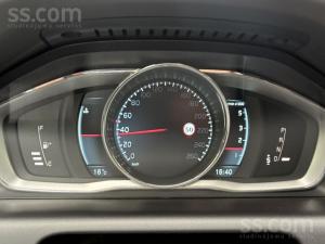 Pelēks Volvo XC60 2014 Rīga, ar dzinēja tilpumu 2.40 L un nobraukumu 373 tūkst. km par 10490 €, foto 15 vietnē AUTOMOTO.COM.LV