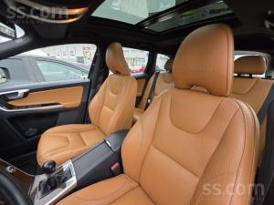 Pelēks Volvo XC60 2014 Rīga, ar dzinēja tilpumu 2.40 L un nobraukumu 263 tūkst. km par 12000 €, foto 12 vietnē AUTOMOTO.COM.LV