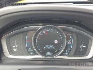 Pelēks Volvo XC60 2014 Rīga, ar dzinēja tilpumu 2.40 L un nobraukumu 263 tūkst. km par 12000 €, foto 18 vietnē AUTOMOTO.COM.LV