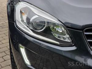 Pelēks Volvo XC60 2014 Rīga, ar dzinēja tilpumu 2.40 L un nobraukumu 263 tūkst. km par 12000 €, foto 30 vietnē AUTOMOTO.COM.LV