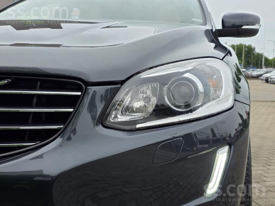 Pelēks Volvo XC60 2014 Rīga, ar dzinēja tilpumu 2.40 L un nobraukumu 263 tūkst. km par 12000 €, foto 31 vietnē AUTOMOTO.COM.LV