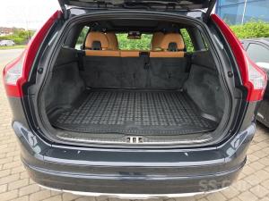 Pelēks Volvo XC60 2014 Rīga, ar dzinēja tilpumu 2.40 L un nobraukumu 263 tūkst. km par 12000 €, foto 32 vietnē AUTOMOTO.COM.LV