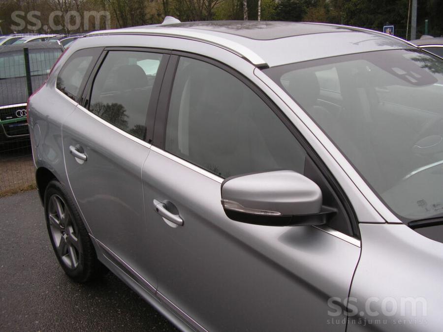 Grey Volvo XC60 2014 in Riga, with an engine capacity of 2.40 L and mileage of 0 thousand km for 14990 €, photo 12 on AUTOMOTO.COM.LV